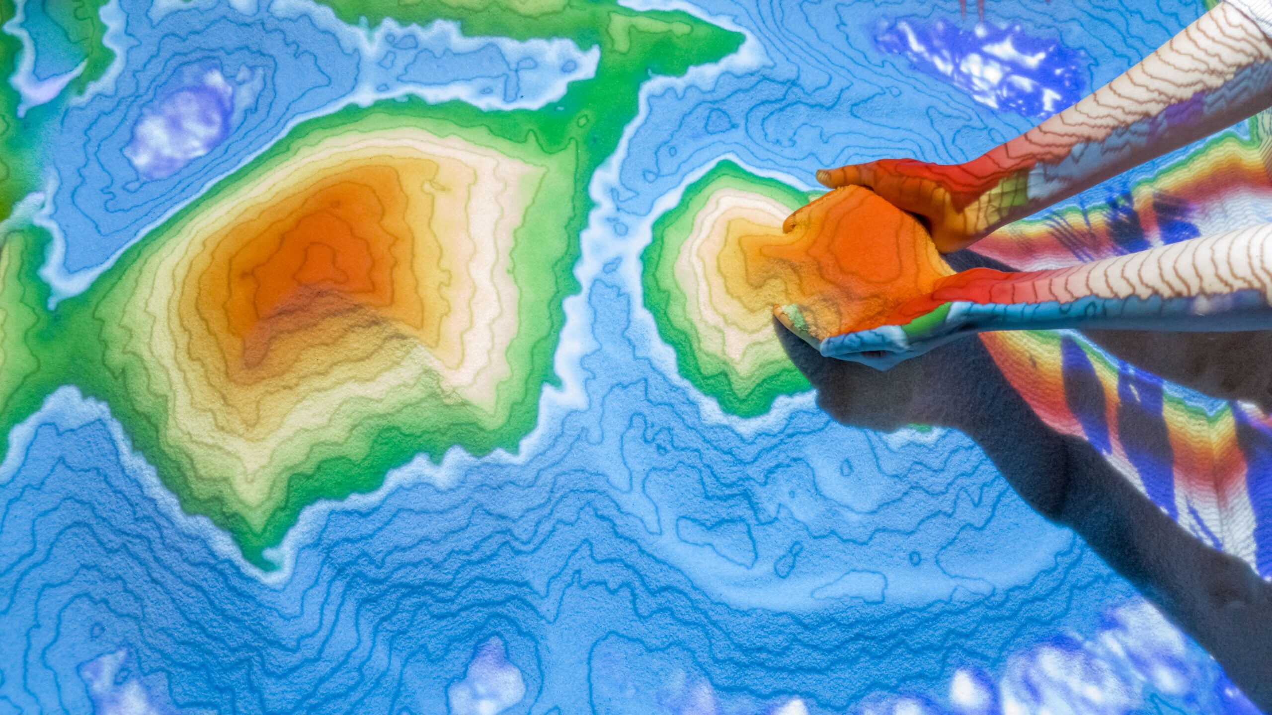 Students Explore Topography with Augmented Reality Sandbox